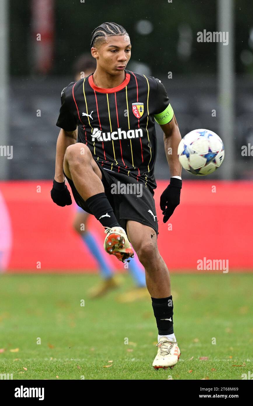 Eindhoven, Netherlands. 08th Nov, 2023. Ismaelo Ganiou (5) of RC Lens ...
