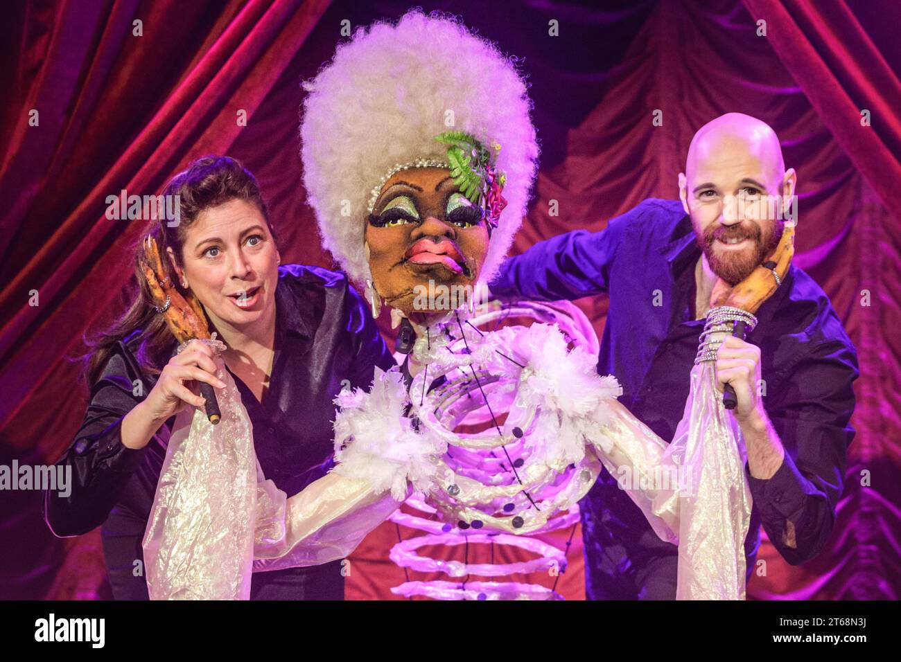 London, UK. 09th Nov, 2023. The extraordinary puppetry of Montreal's ...