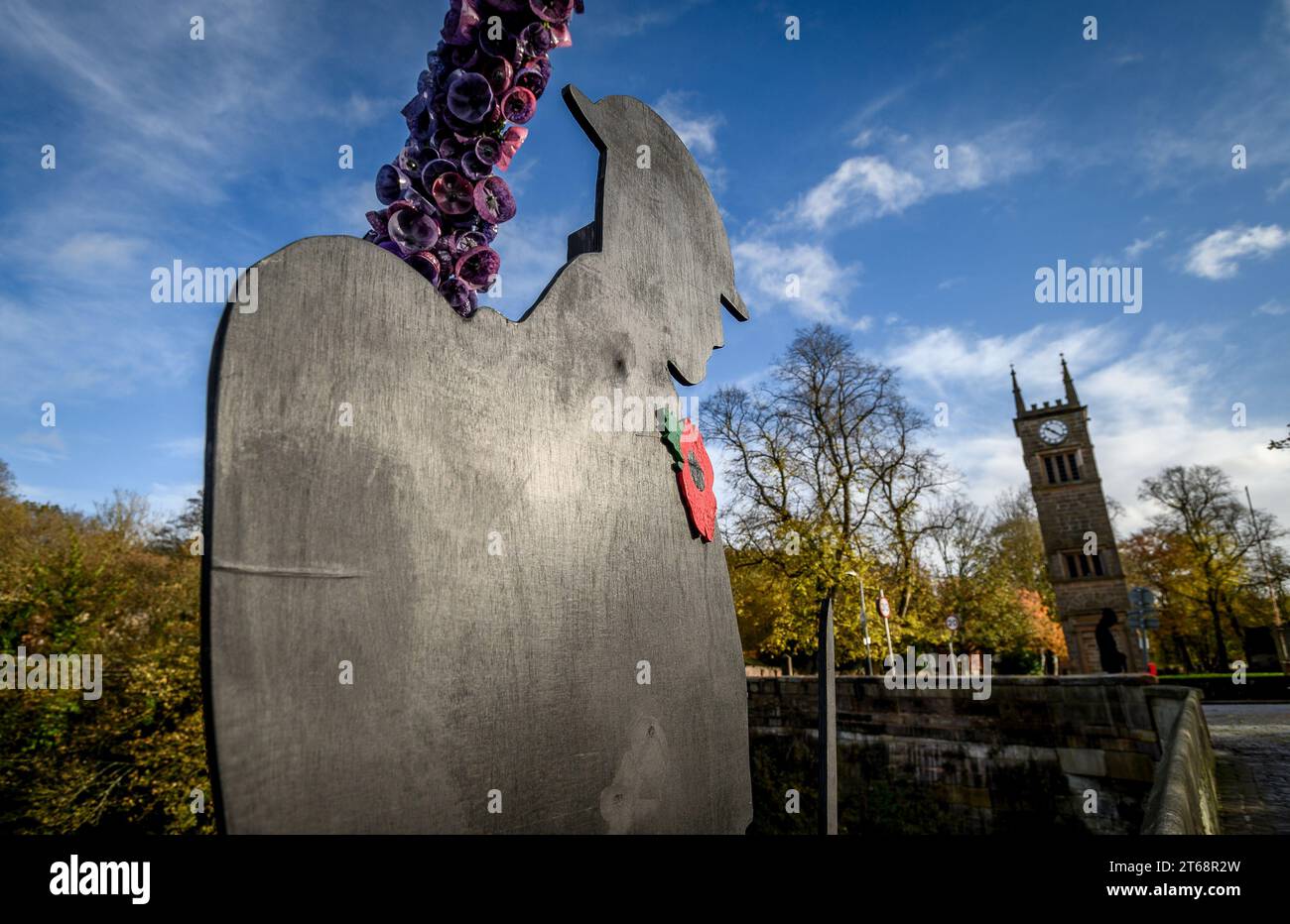 Poppy waterfall hi-res stock photography and images - Alamy