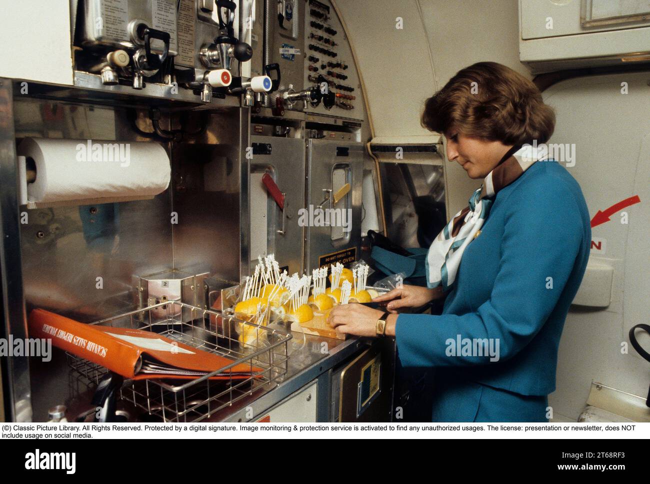 Vintage cabin crew aviation hi-res stock photography and images - Alamy