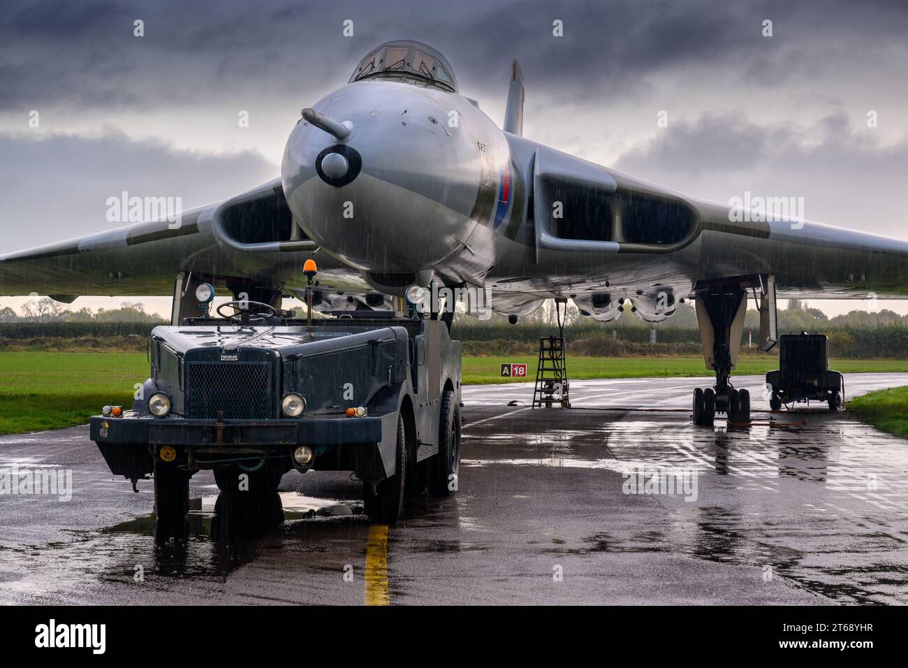 Raf font hi-res stock photography and images - Alamy