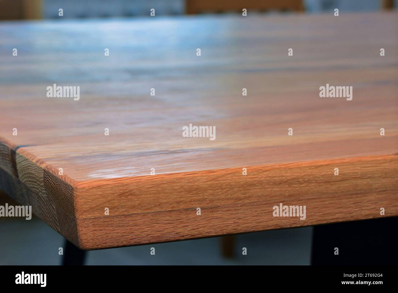 Wooden table corner and surface. Natural wood close view photo ...