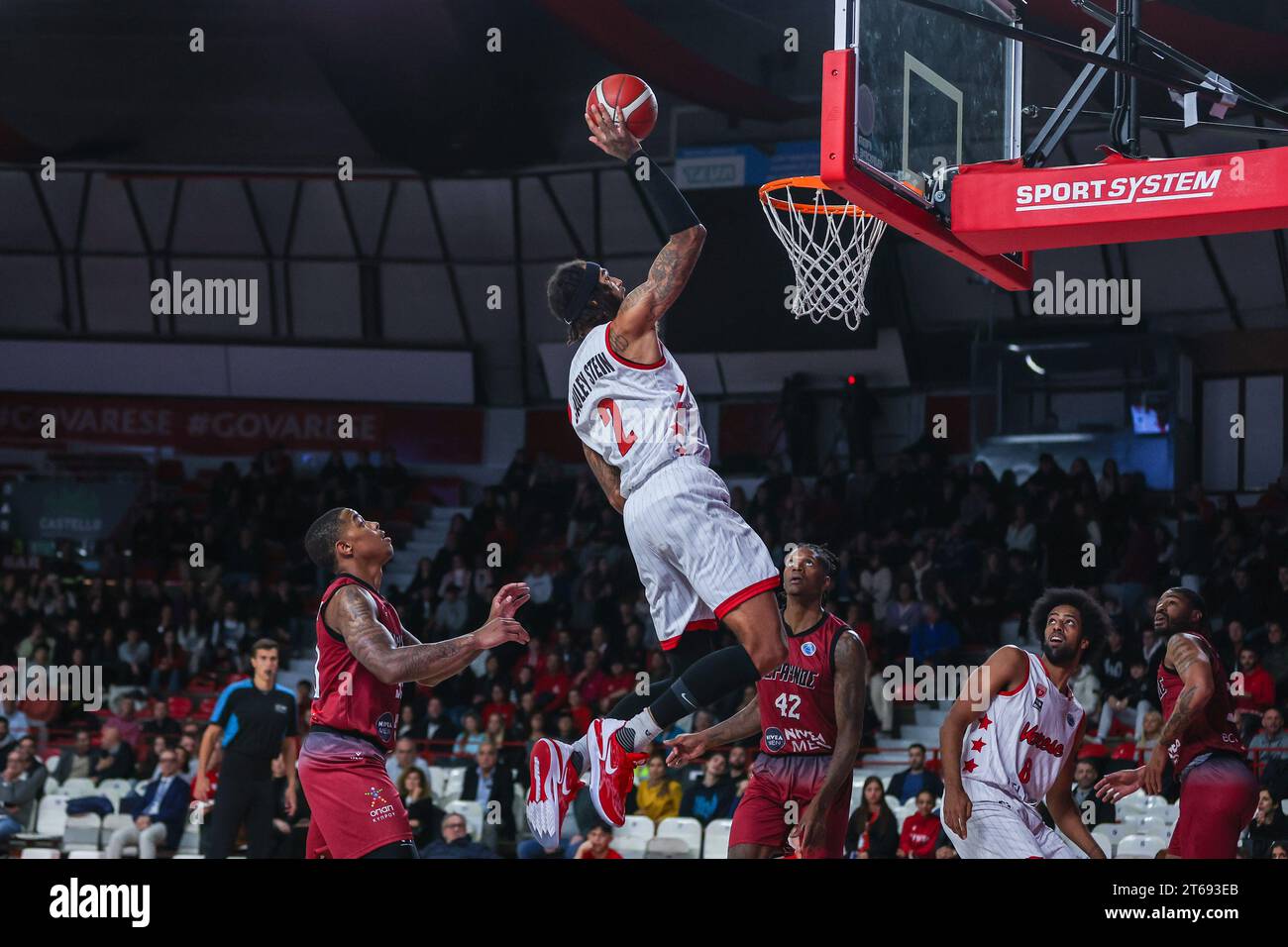 Varese, Italy. 08th Nov, 2023. Willie Cauley-Stein #2 of Itelyum Varese ...