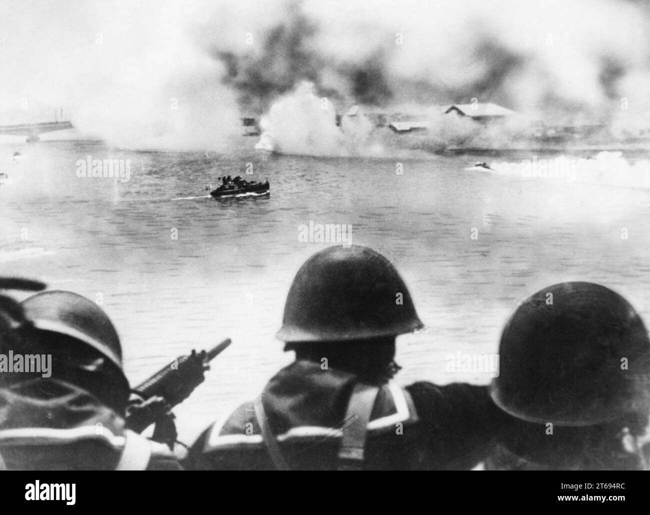 Japanese Marines during a landing operation in Malaysia. [automated ...