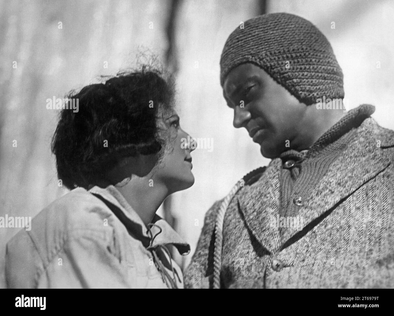 Leni Riefenstahl and Gustav Diessl in The White Hell of Piz Palü ...