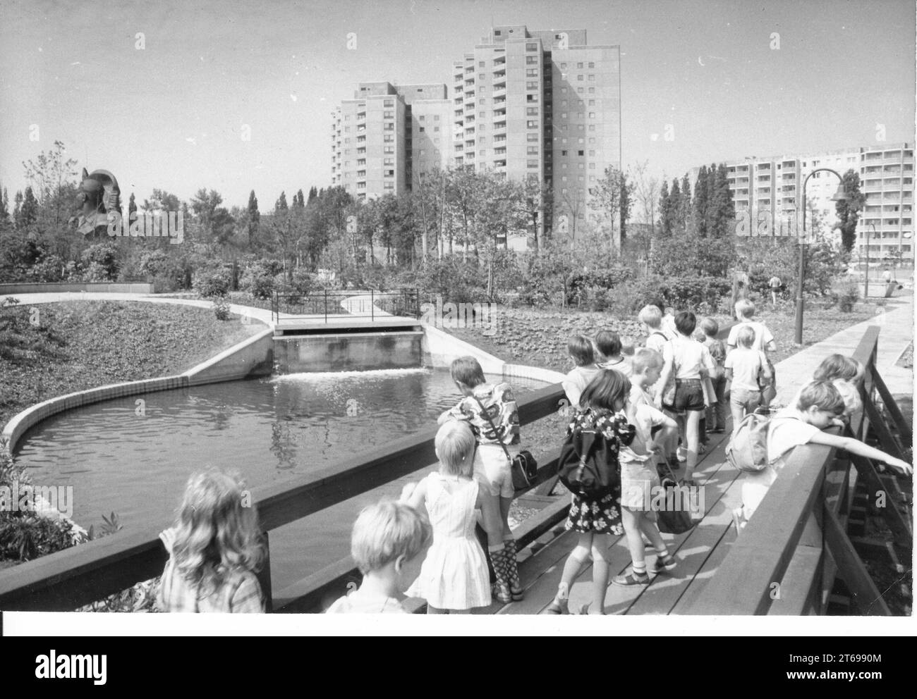 "Vacation play children of high school ""Fritz Grone"" from KWH in ...