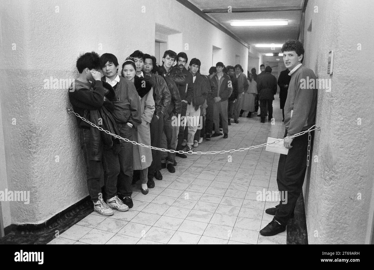 Central reception asylum seekers hi-res stock photography and images ...