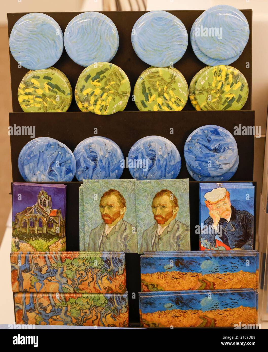 Van gogh exhibition hi-res stock photography and images - Alamy