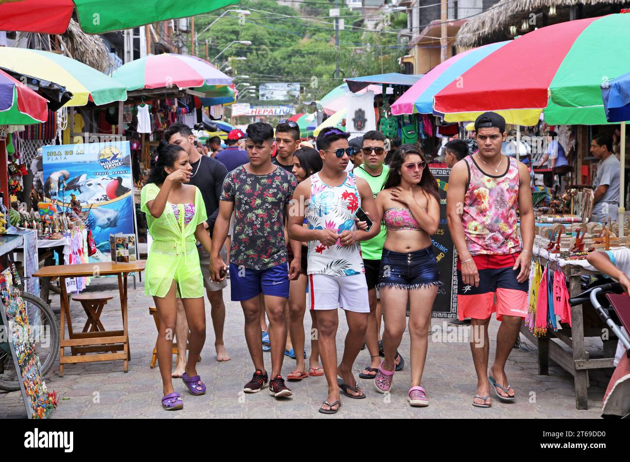 Coastal village ecuador hi-res stock photography and images - Alamy
