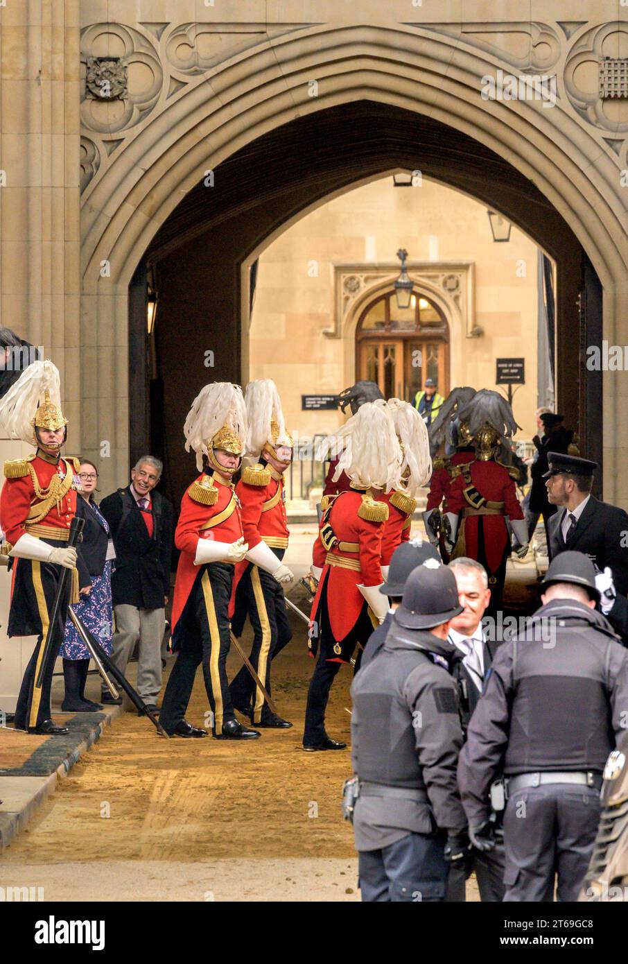 Members of His Majesty's Body Guard of the Honourable Corps of ...