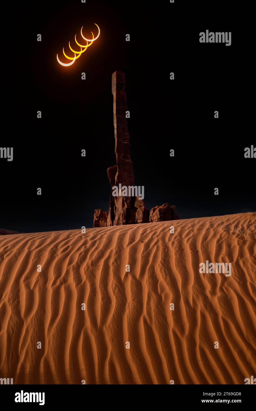 Totem pole sunrise monument valley hi-res stock photography and images ...