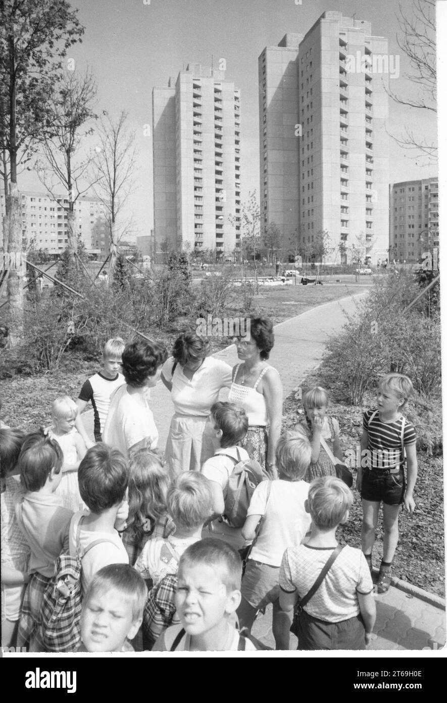 "Vacation play children of high school ""Fritz Grone"" from KWH in ...