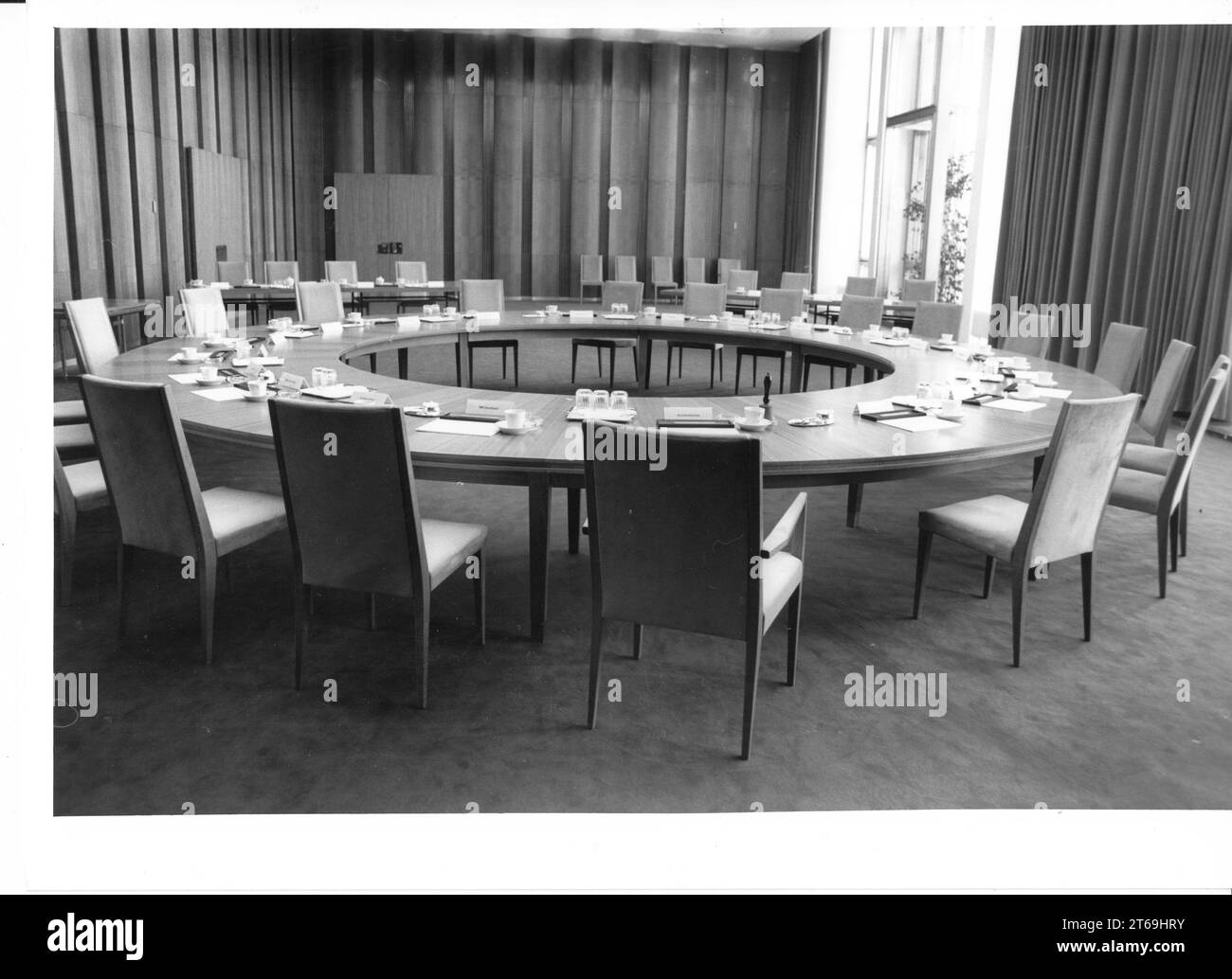 Former state council building of the gdr hi-res stock photography and ...