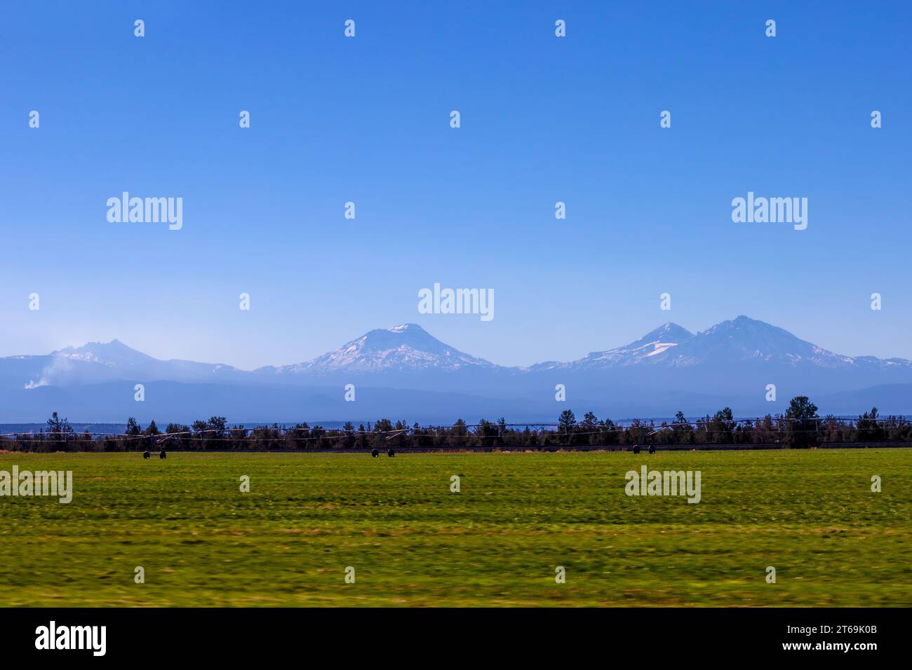 The Three Sisters are colcanic peaks that are a park of the Cascade ...