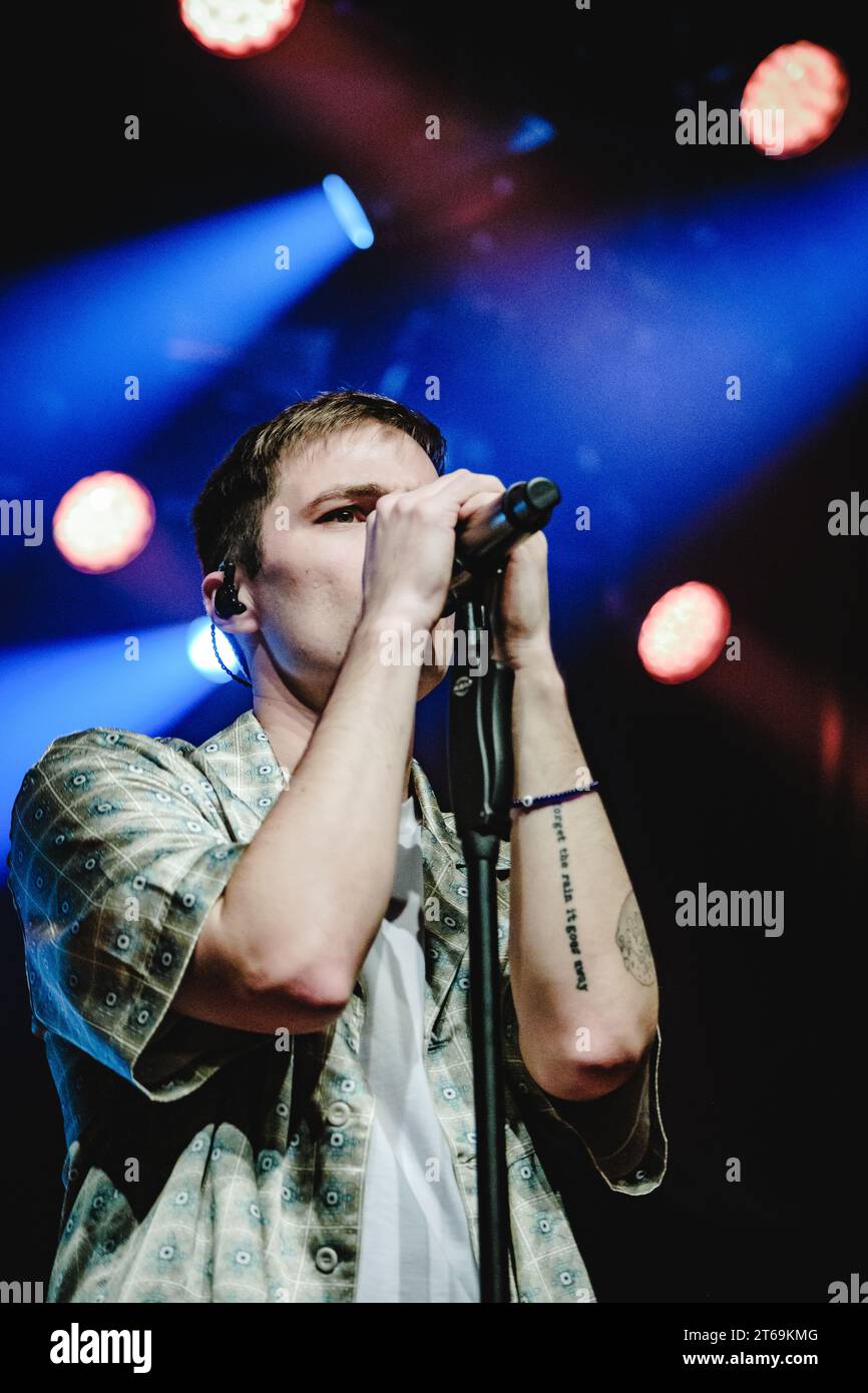 Tom gregory singer hi-res stock photography and images - Alamy