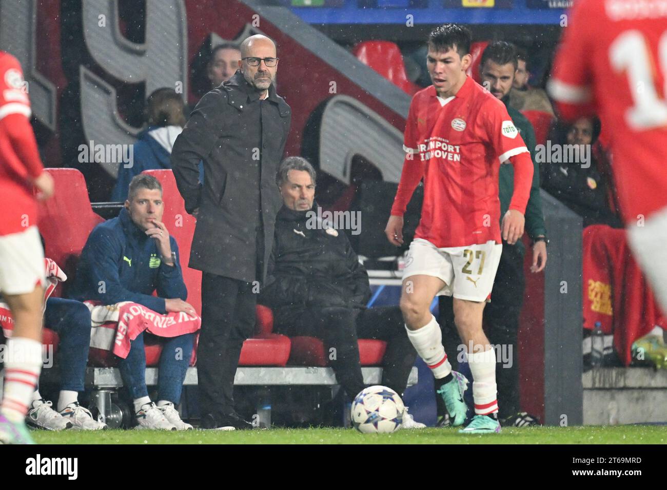 Eindhoven, Netherlands. 08th Nov, 2023. Head Coach Peter Bosz of ...