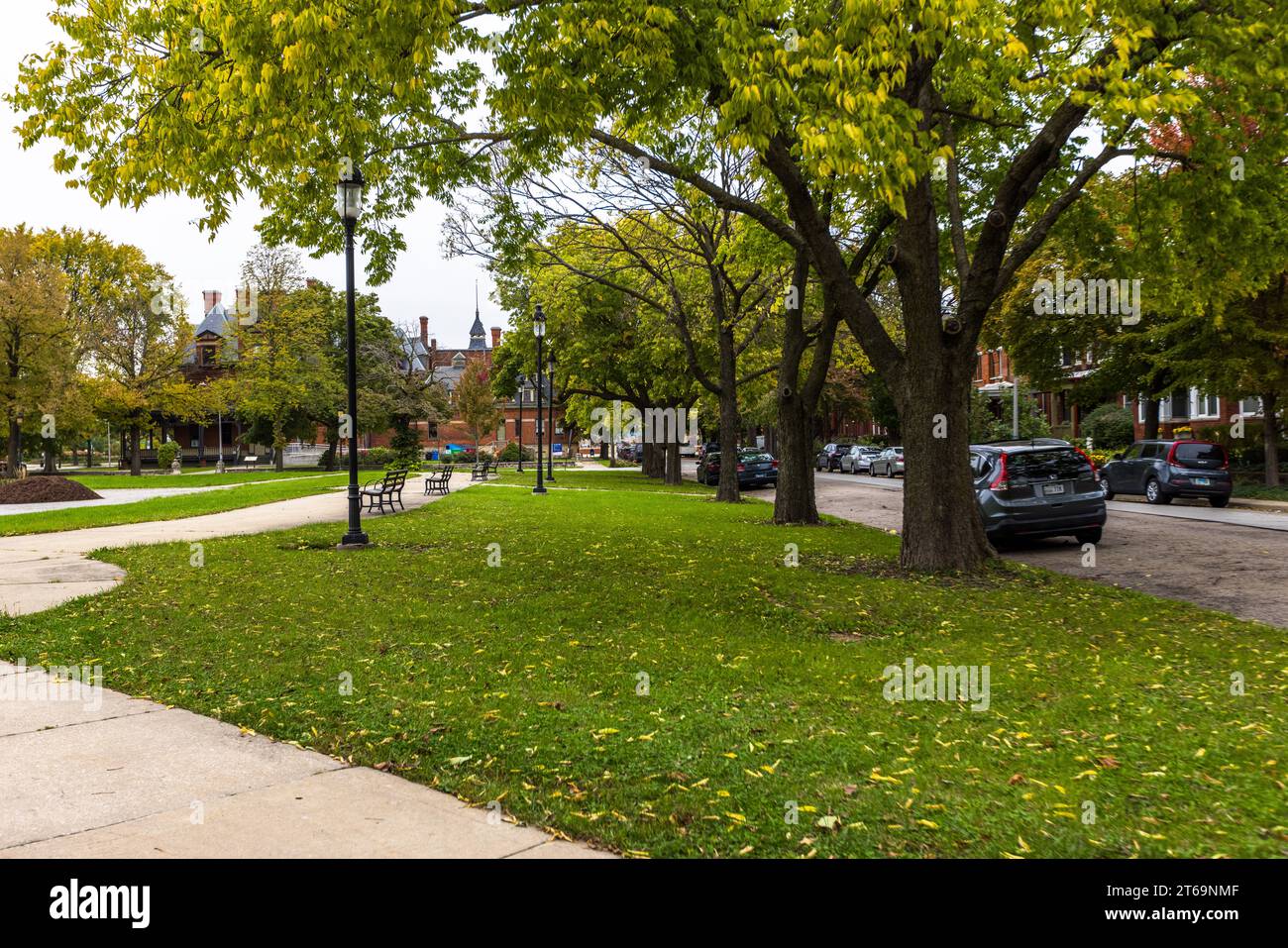 Arcade park in the center of the historic Pullman district. The Arcade ...