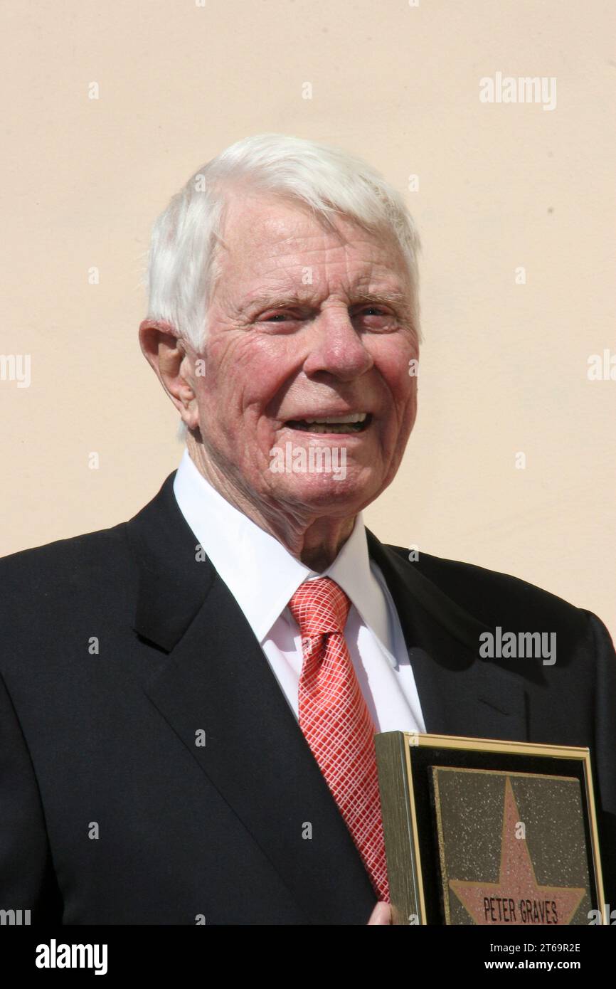 Peter Graves at the Hollywood Chamber of Commerce ceremony to honor him ...