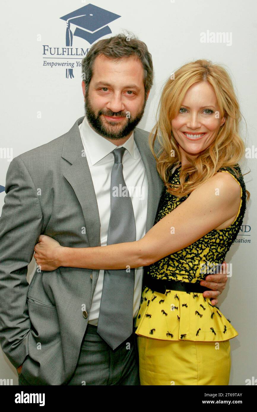 Judd Apatow and Leslie Mann at the Fulfillment Fund Annual Stars 2009 ...
