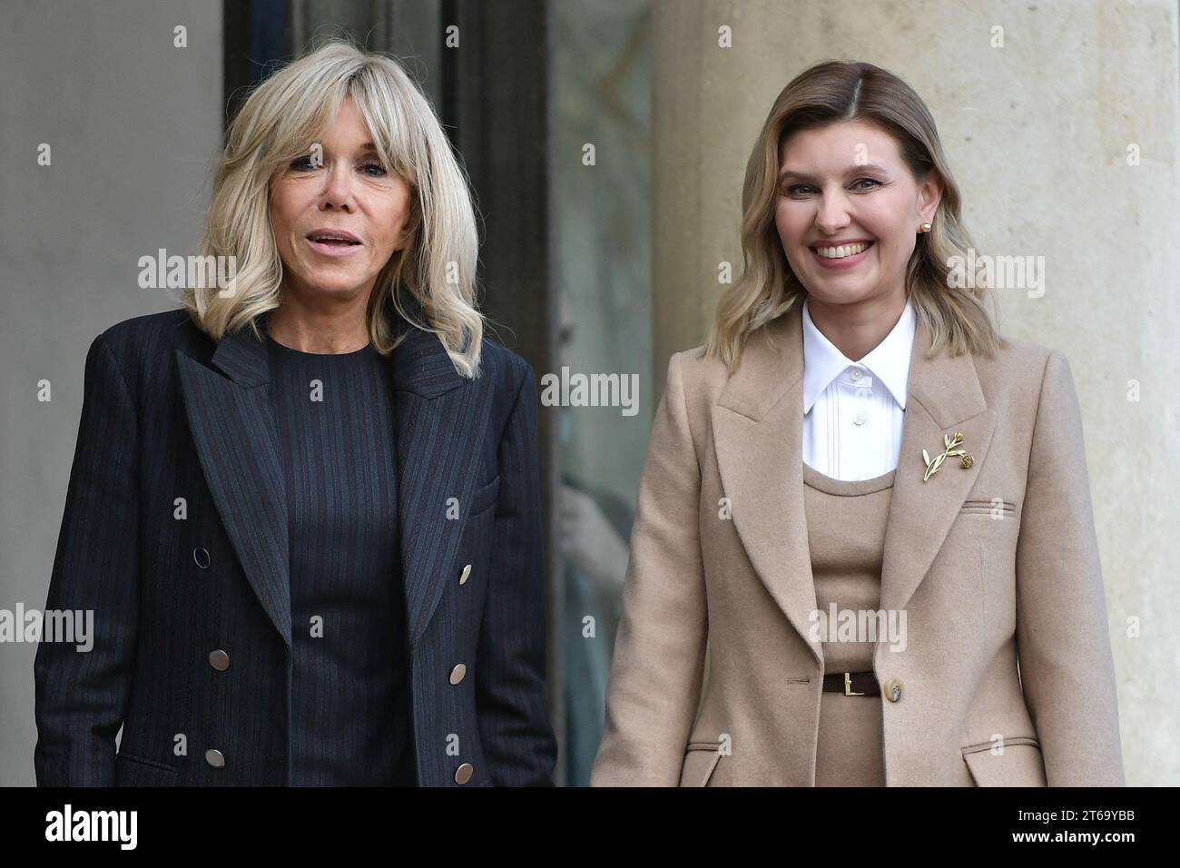Paris, France. 09th Nov, 2023. French First Lady Brigitte Macron (L ...