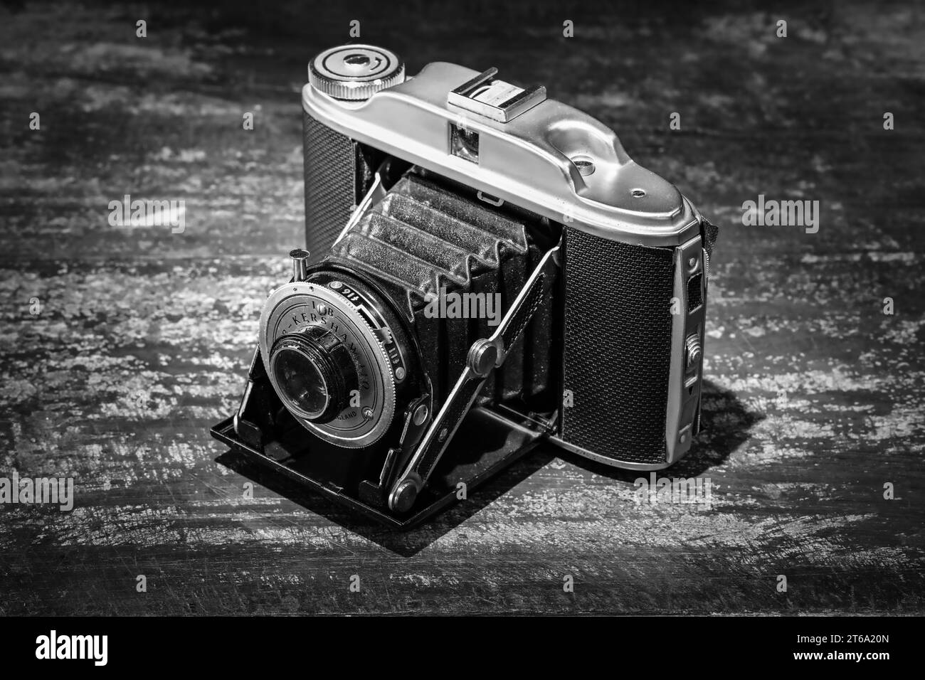 Old 110 camera Black and White Stock Photos & Images - Alamy