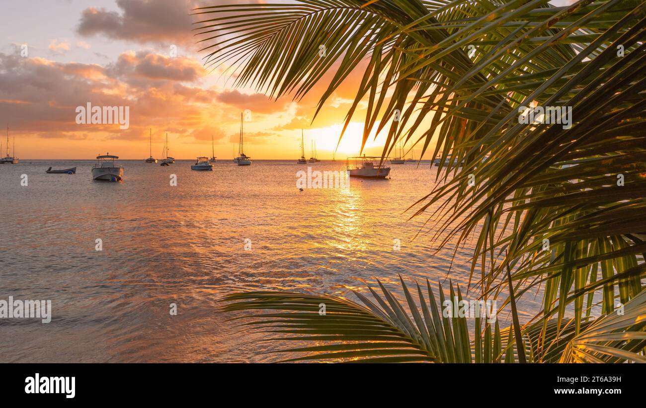 Sunset at La Grande Anse d'Arlet in La Martinique, Caribbean Sea ...