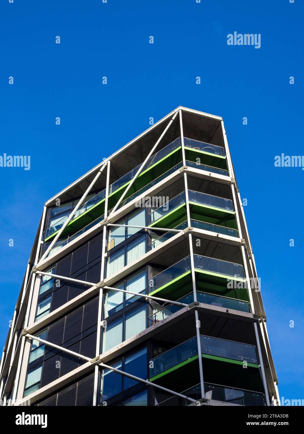London nine elms hi-res stock photography and images - Alamy