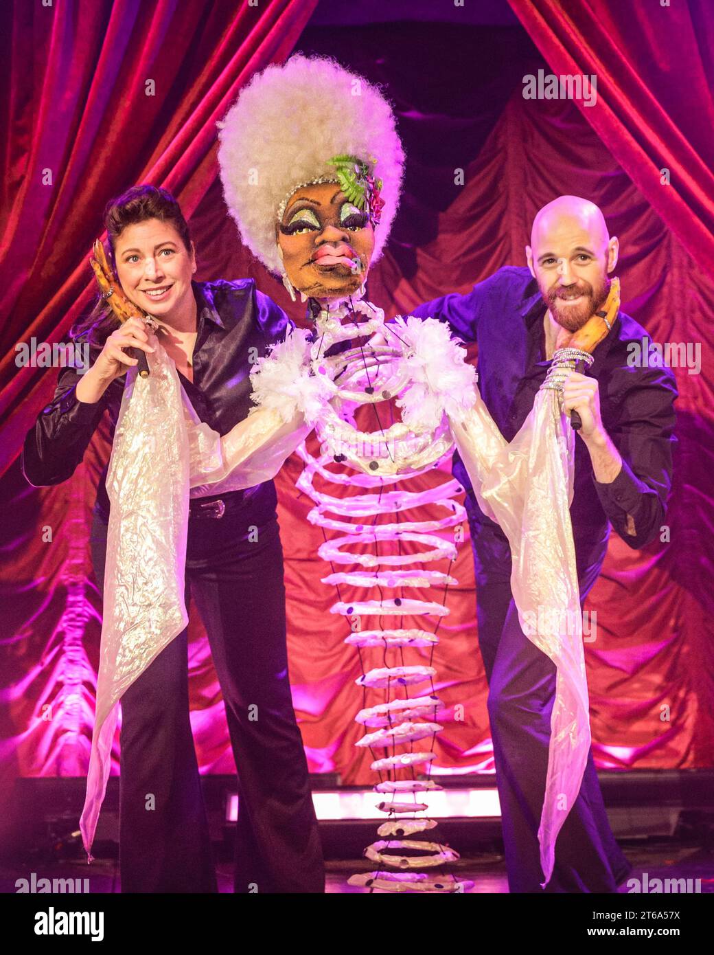 London, UK. 09th Nov, 2023. The extraordinary puppetry of Montreal's ...