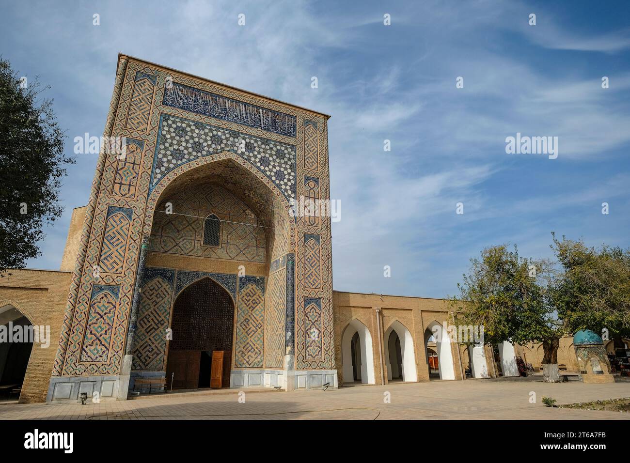 Shahrisabz, Uzbekistan - November 5, 2023: The Kok Gumbaz Mosque in ...
