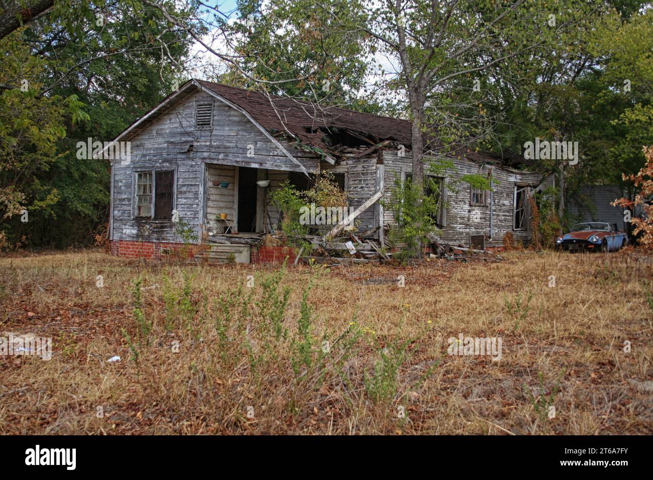 Abandoned Farmhouse Located in Rural East Texas. Tyler, Texas Stock ...