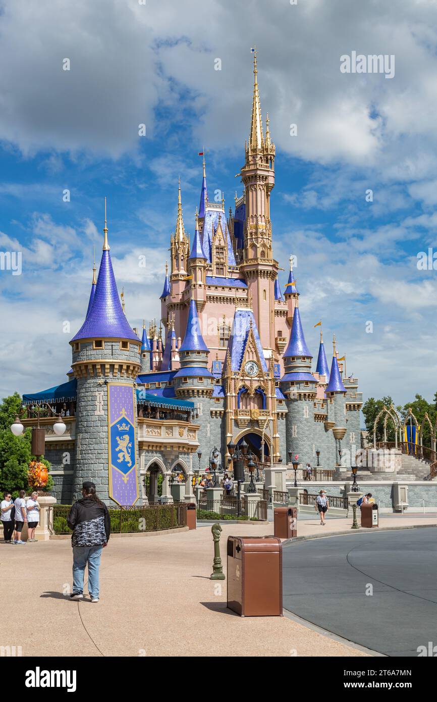 Cinderella's Castle at the end of Main Street in the Magic Kingdom at ...