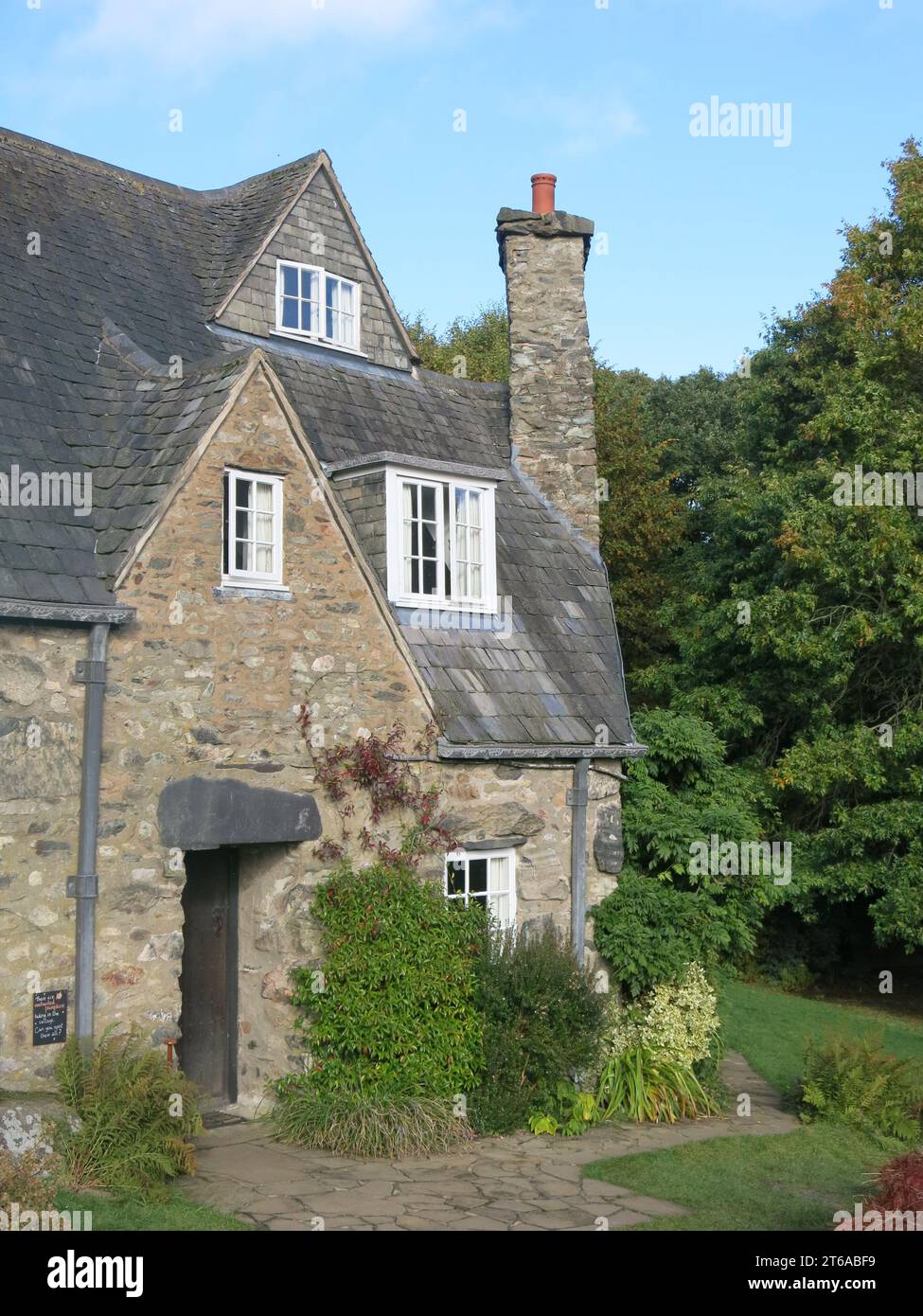 Ernest Gimson designed the cottage of Stoneywell with the simplicity ...