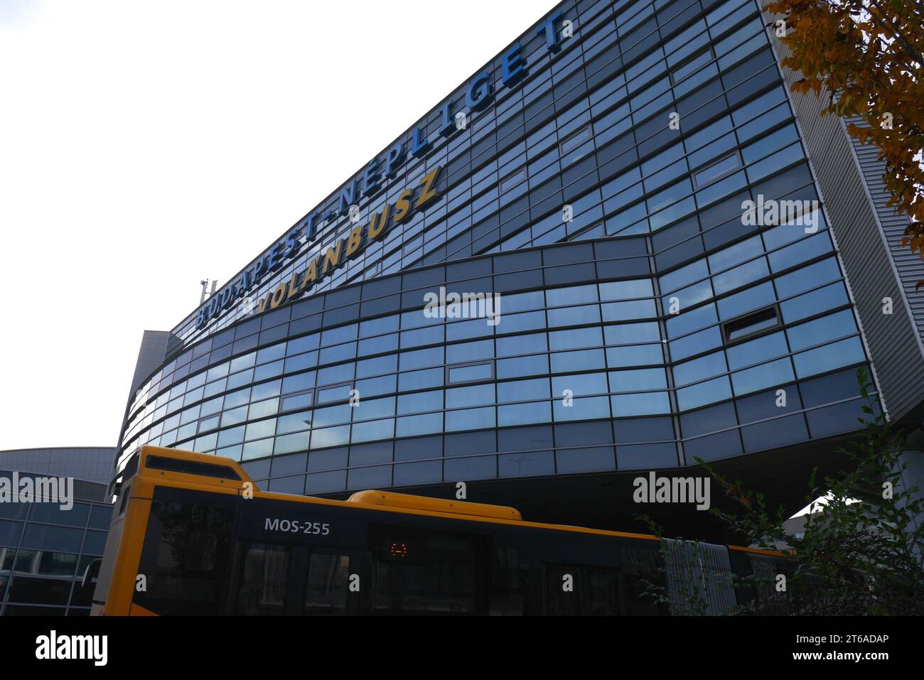 Nepliget bus station, Ferencvaros, Budapest, Hungary Stock Photo - Alamy