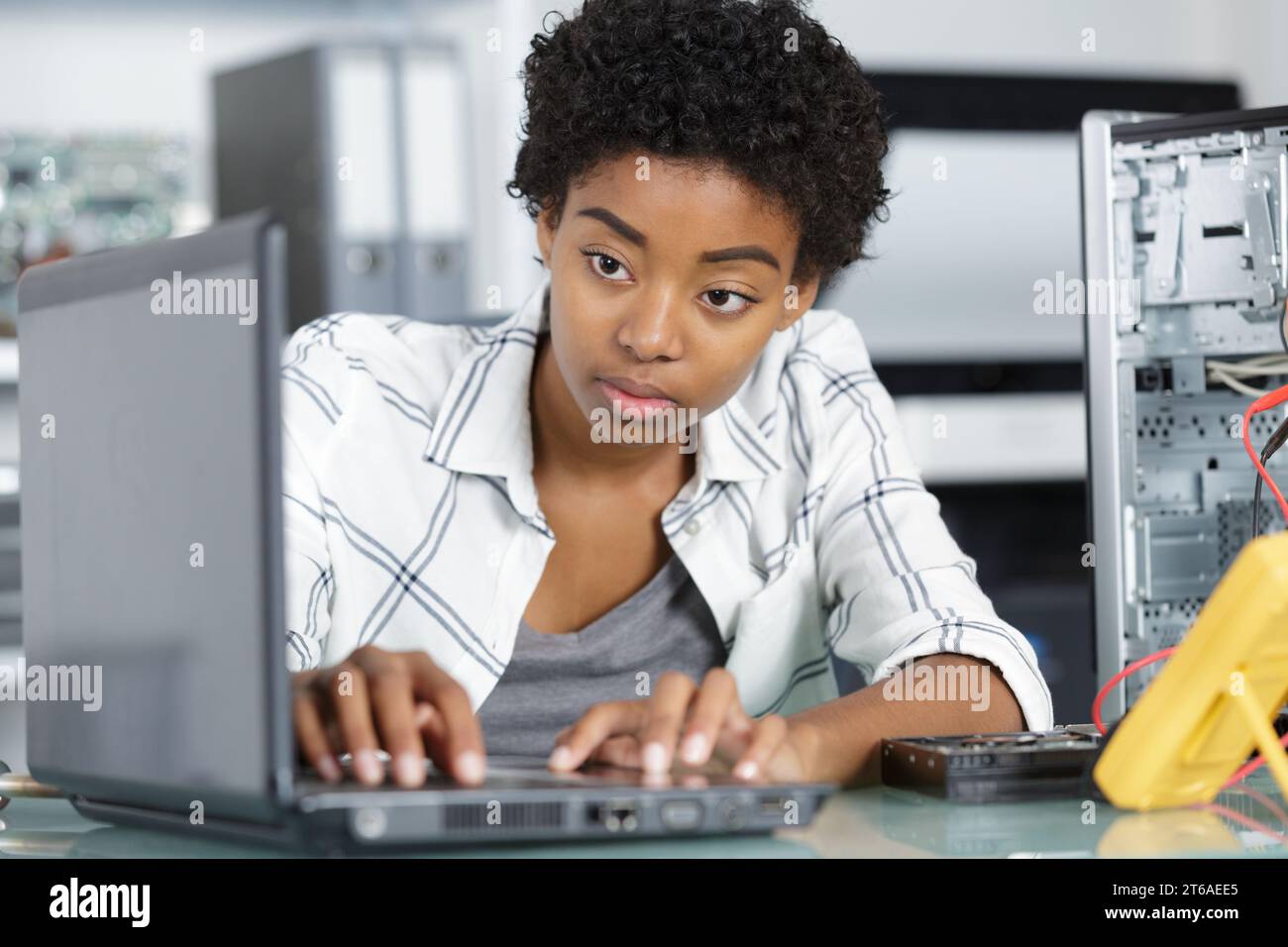 Person working on electrical box hi-res stock photography and images ...