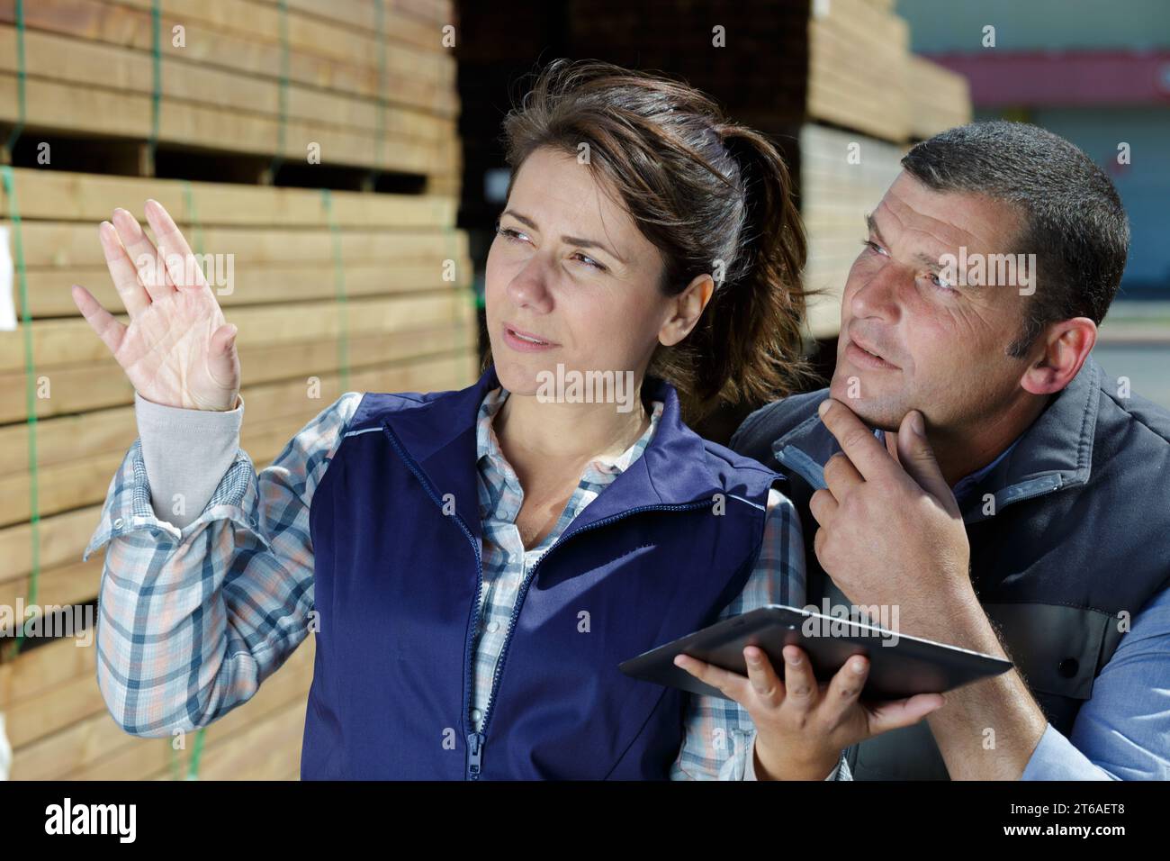 Operator instructions hi-res stock photography and images - Alamy