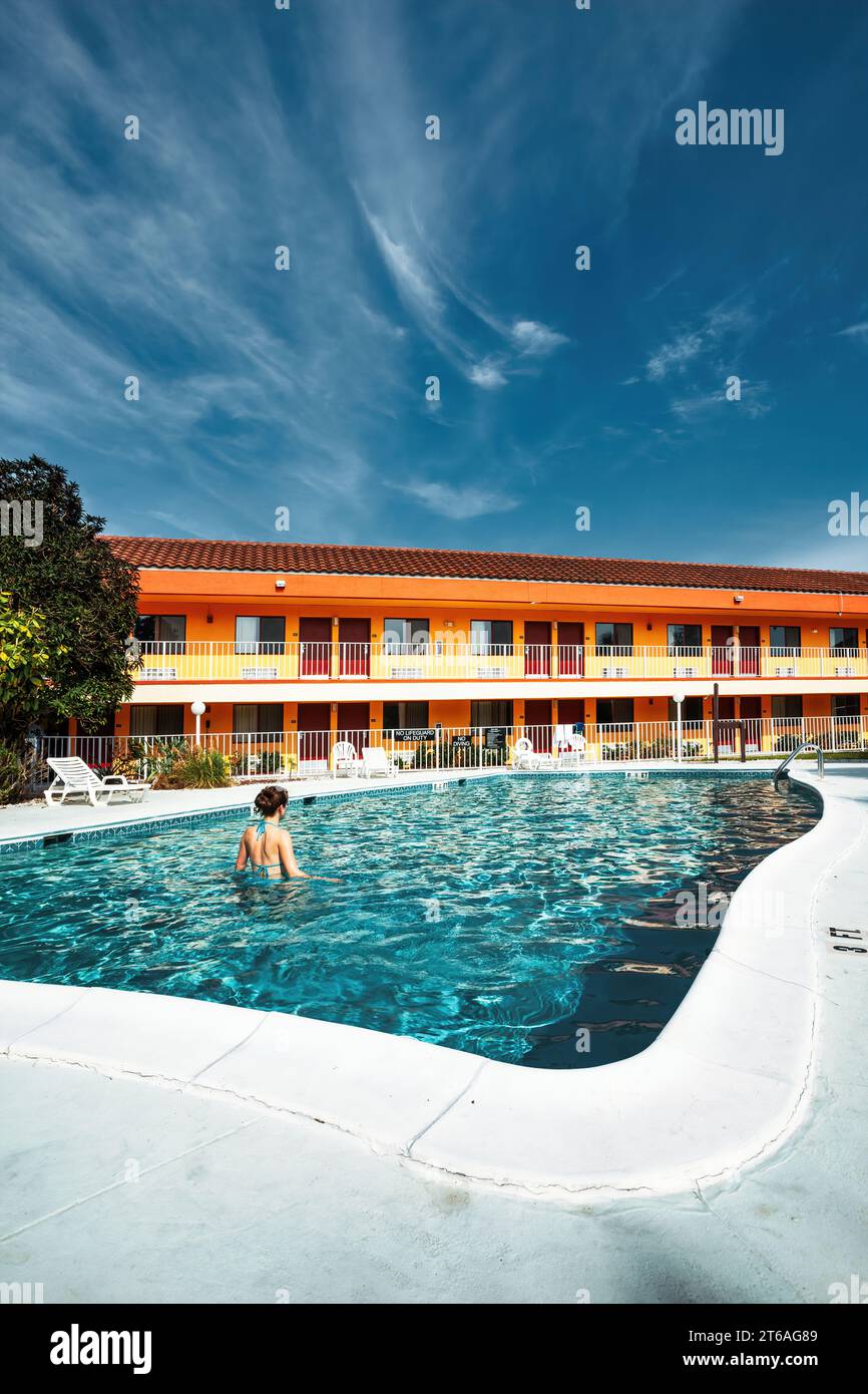 Naples florida hotel people hi-res stock photography and images - Alamy