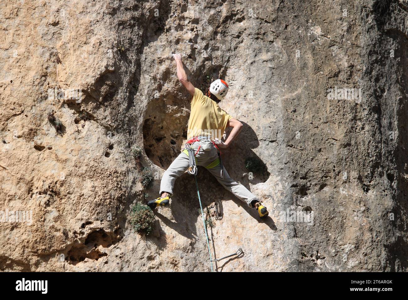 Hombres haciendo ejercicio hi-res stock photography and images - Alamy