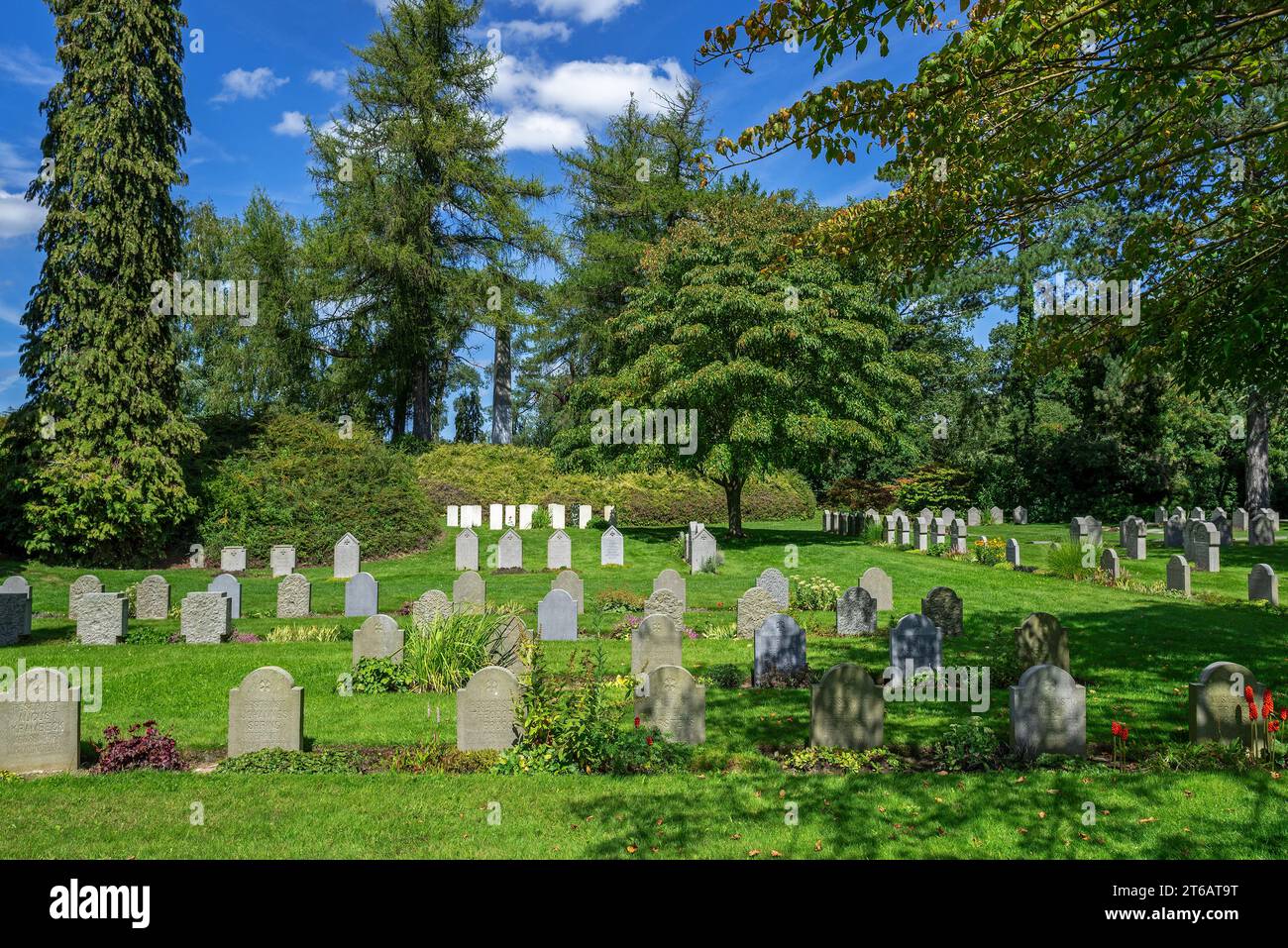 German WW1 graves at the St. Symphorien Military Cemetery, First World ...