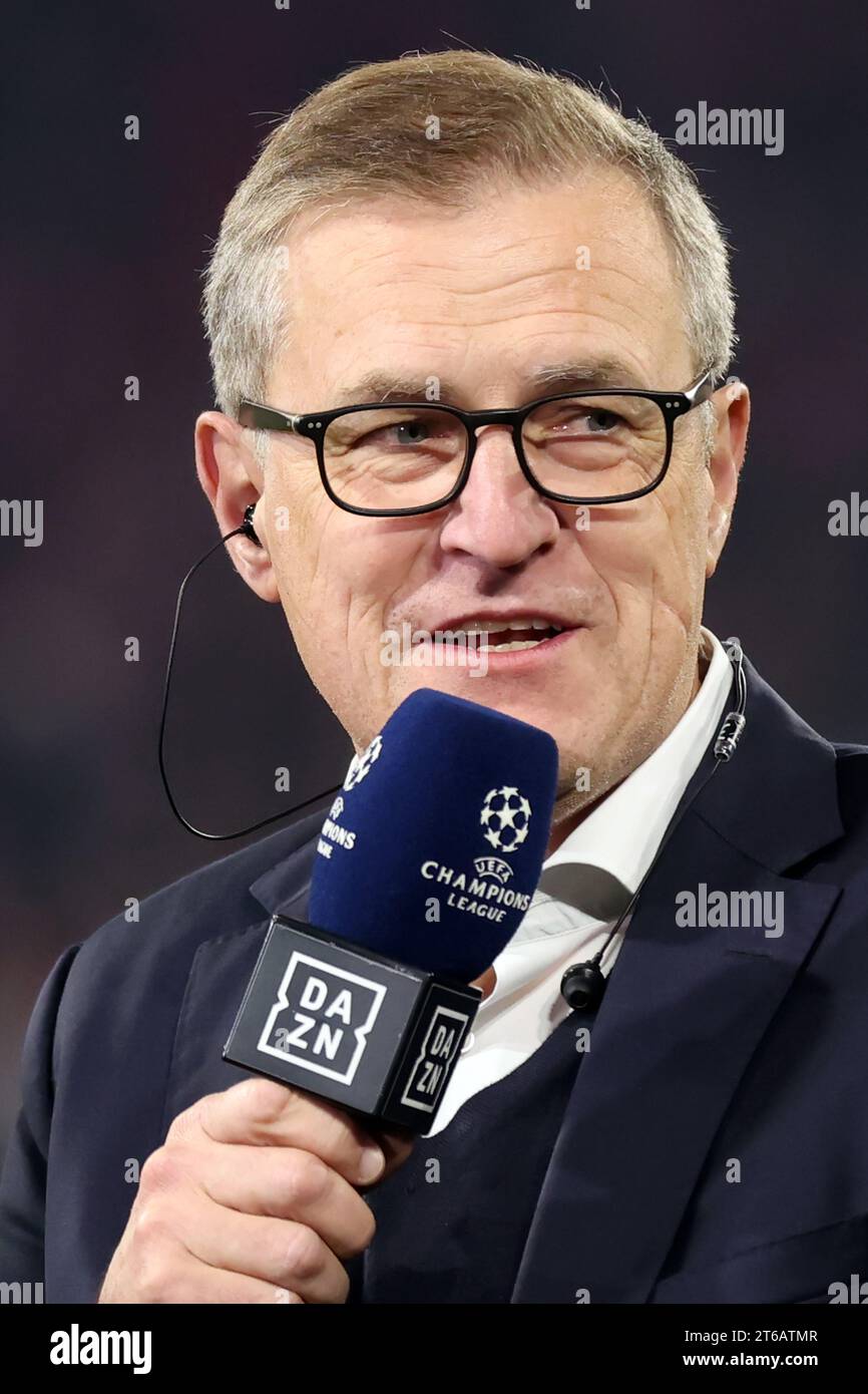 Jan Christian Dreesen FC Bayern MŸnchen MUNICH, GERMANY - NOVEMBER 08 ...