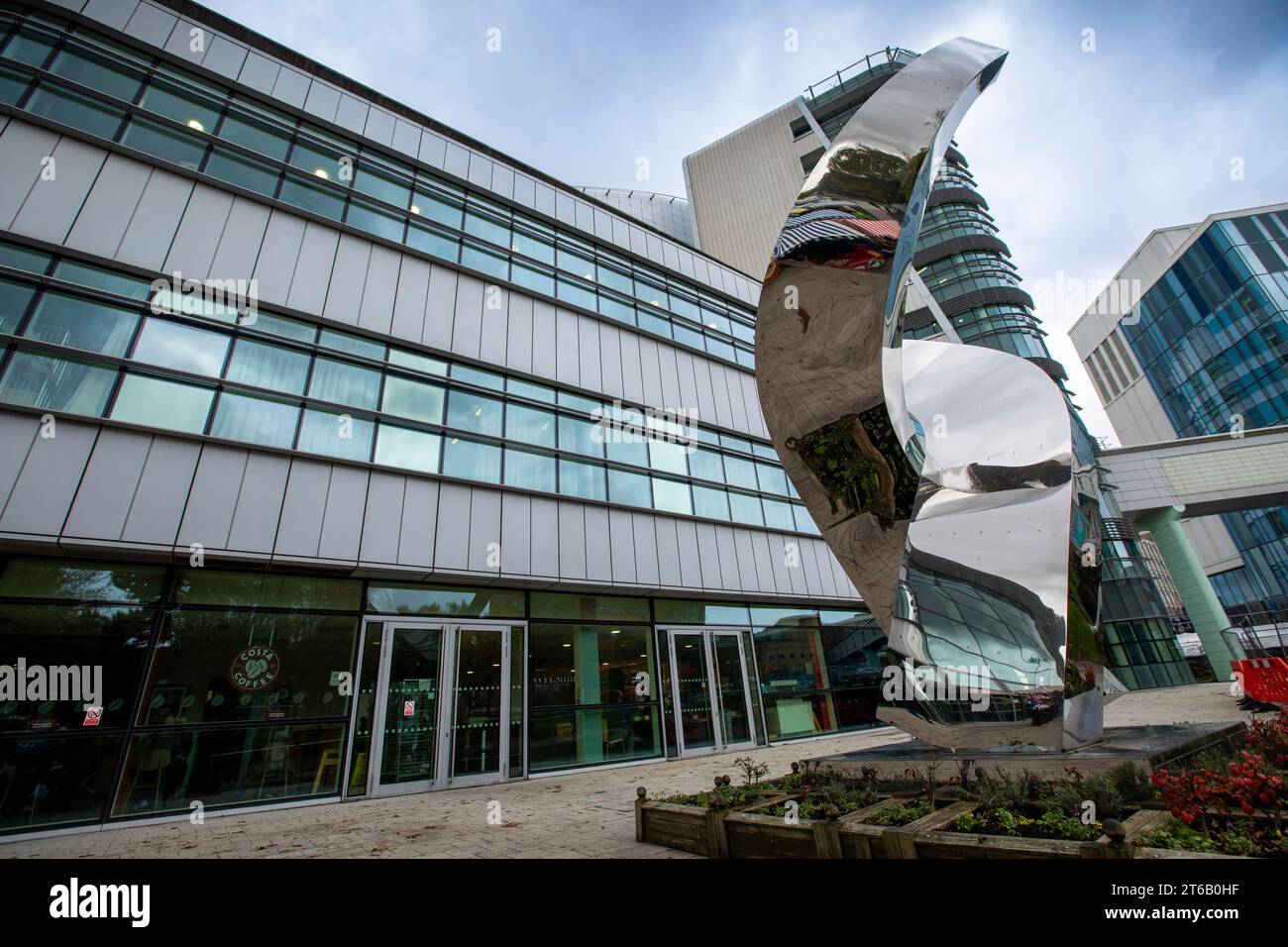 Queen Elizabeth Hospital Birmingham - To The Future double helix ...