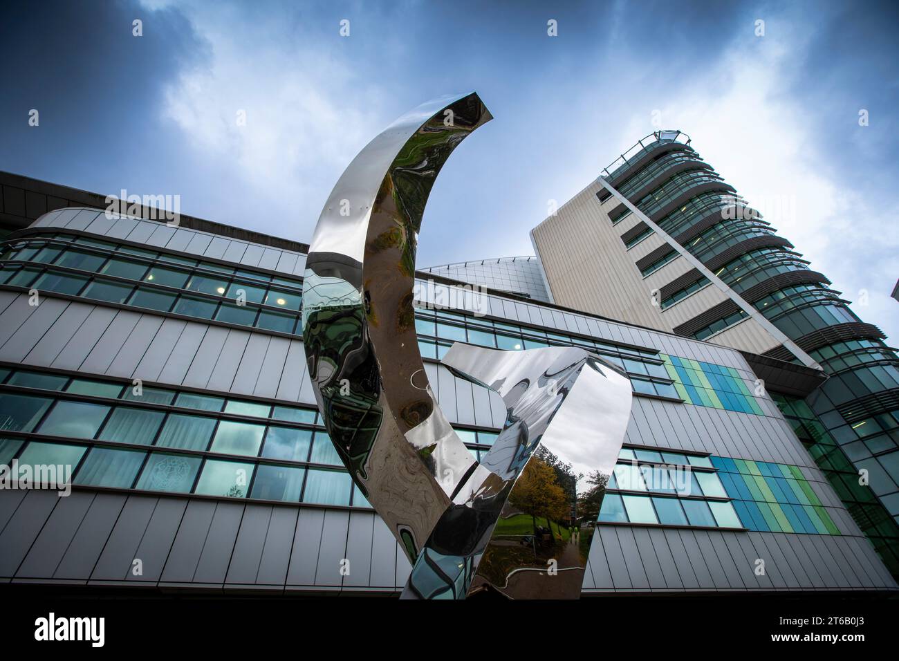 Queen Elizabeth Hospital Birmingham - To The Future double helix ...