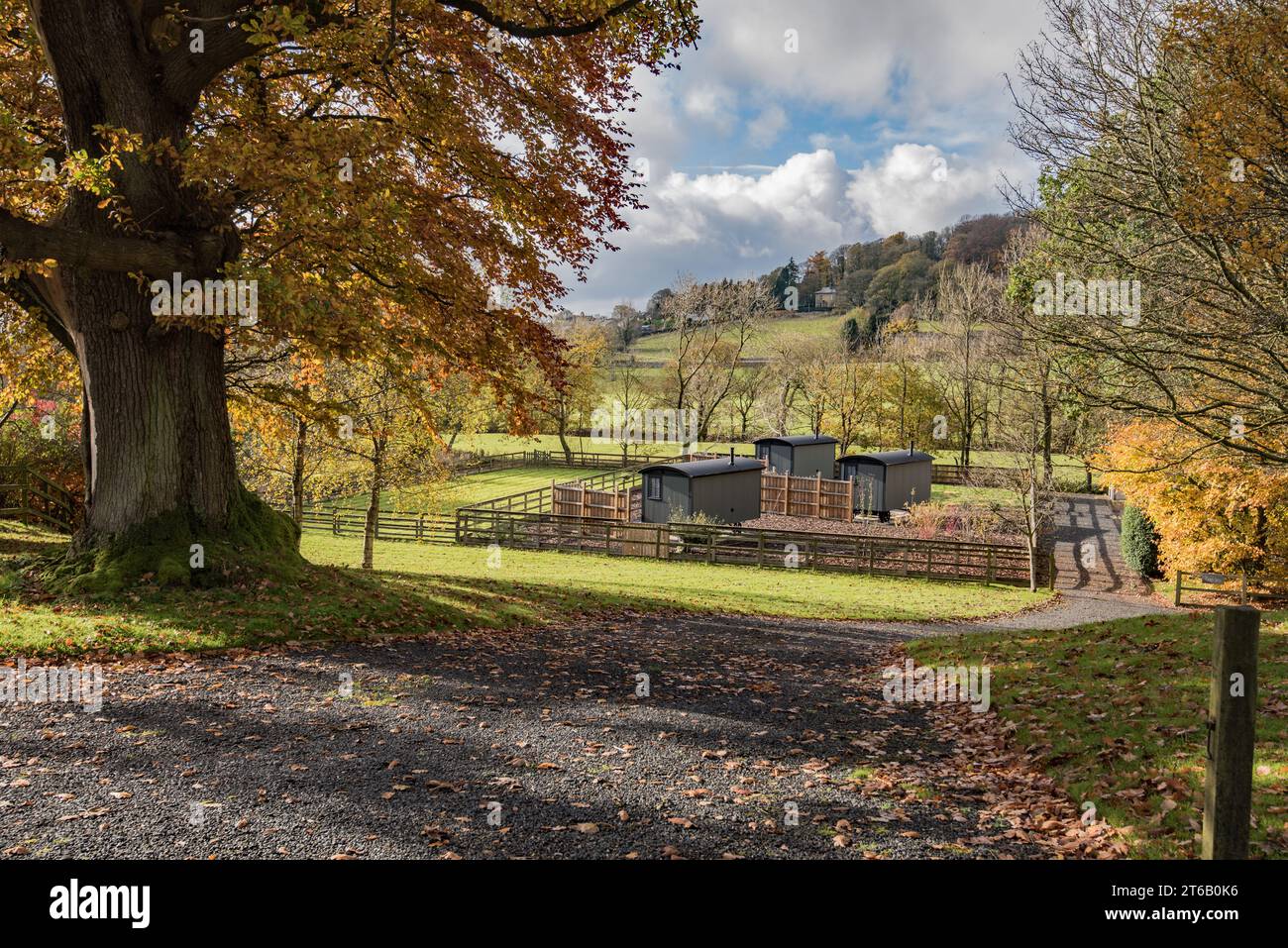 Roughfield north yorkshire shepherd huts hi-res stock photography and ...
