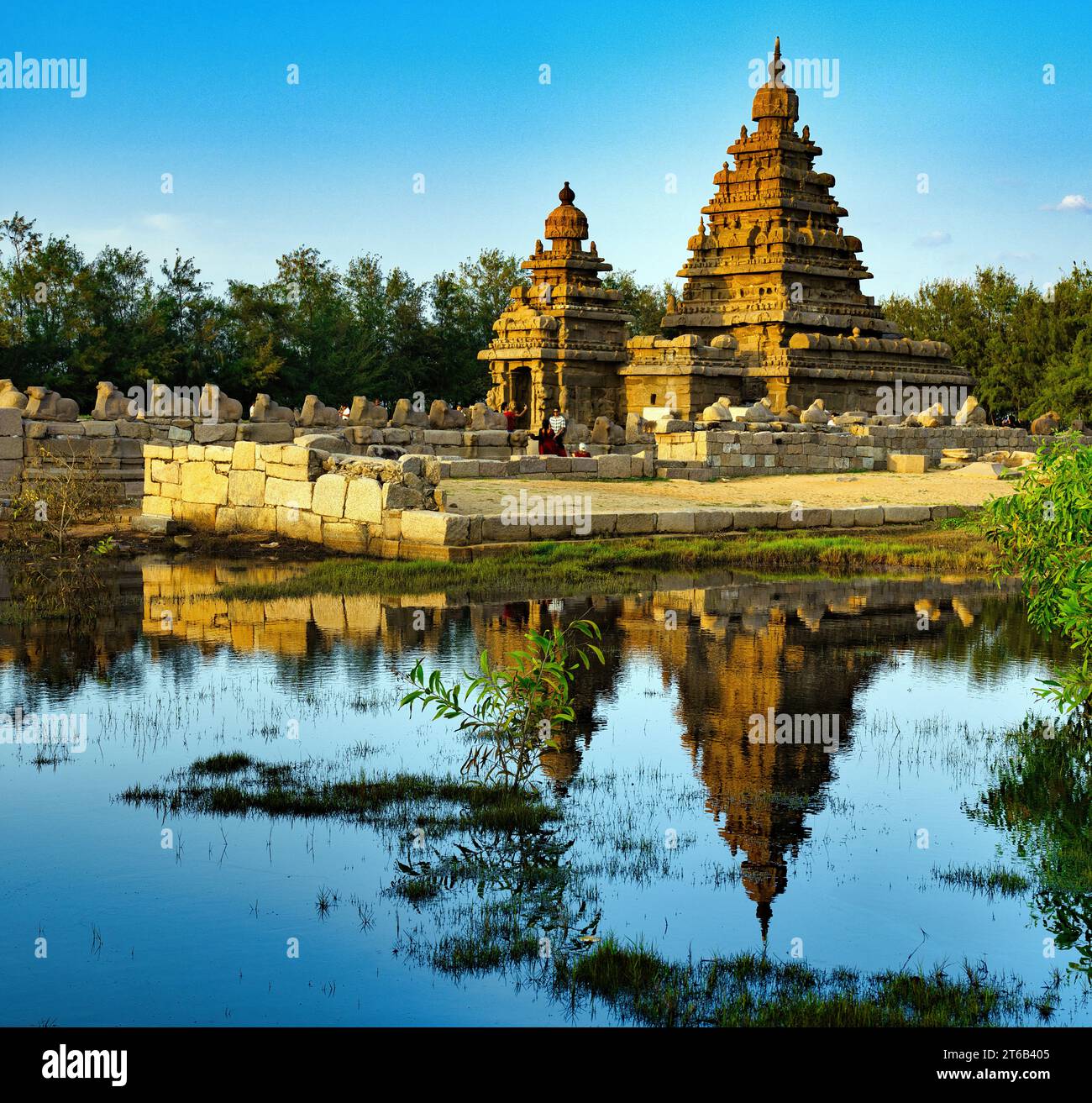 Seventh century Shore Temple at Mamallapuram (Mahabalipuram), on the ...