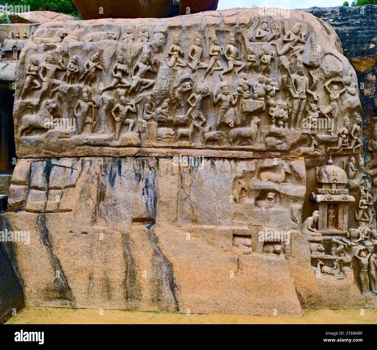 Arjuna's Penance: A seventh century monument at Mamallapuram ...