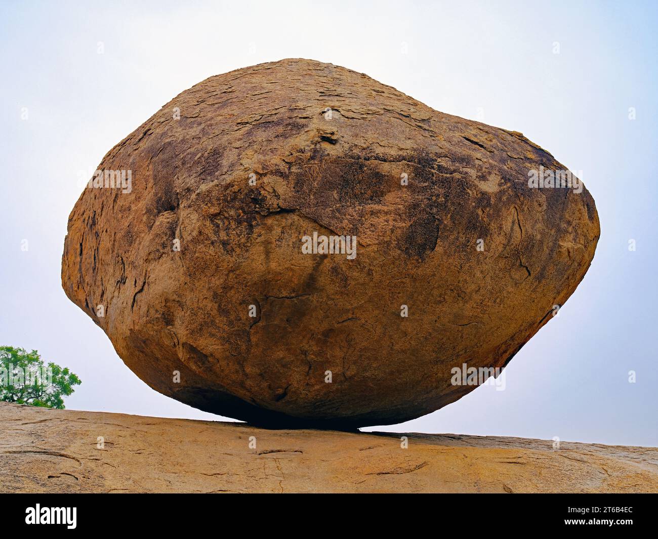 Krishna's butterball, a gigantic, balancing rock in mahabalipuram: An UNESCO heritage site Stock ...