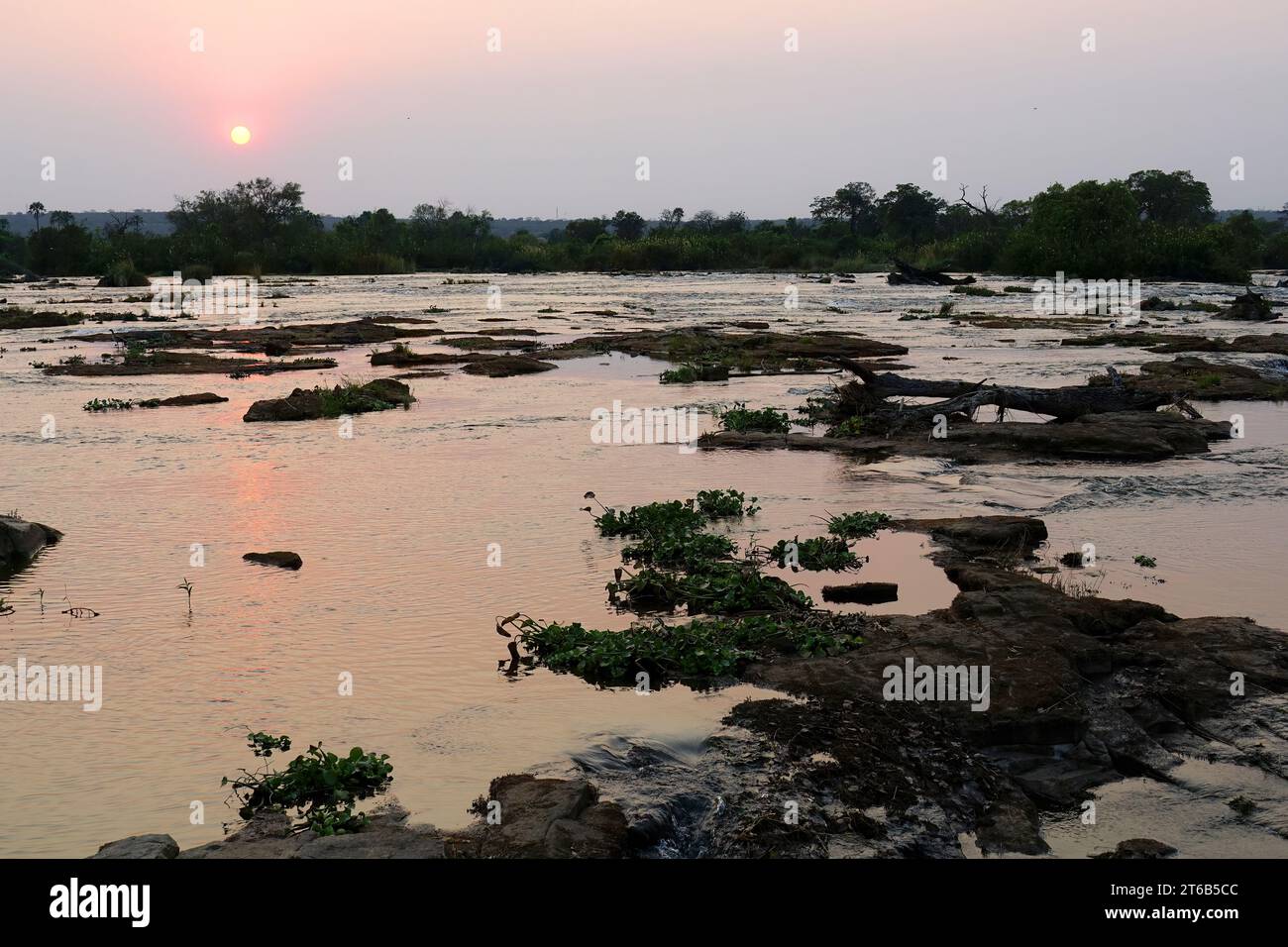 Sunrise, Zambezi River, Zambezi National Park, Zimbabwe, Africa Stock ...