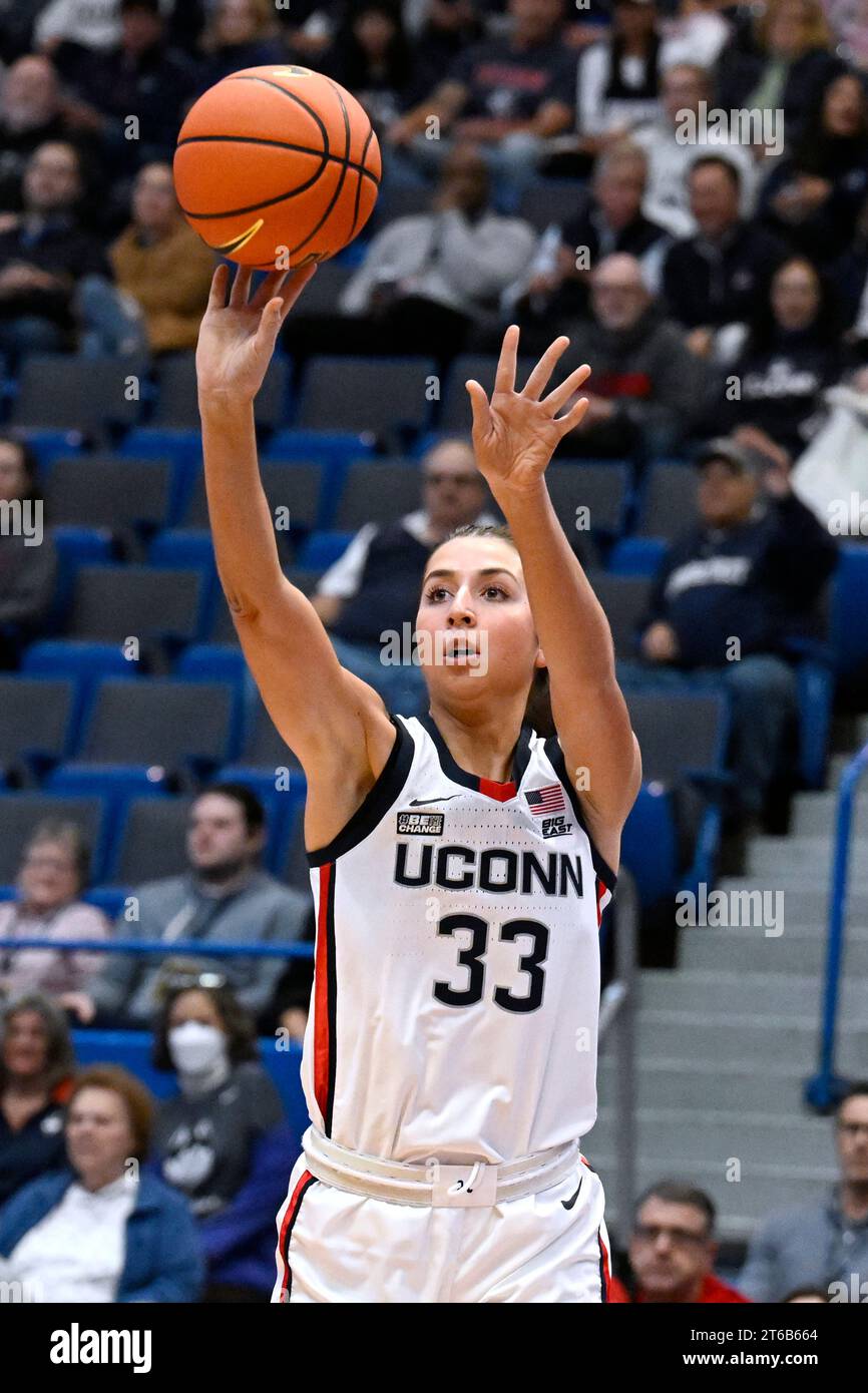 UConn guard Caroline Ducharme (33) in the first half of an NCAA college ...