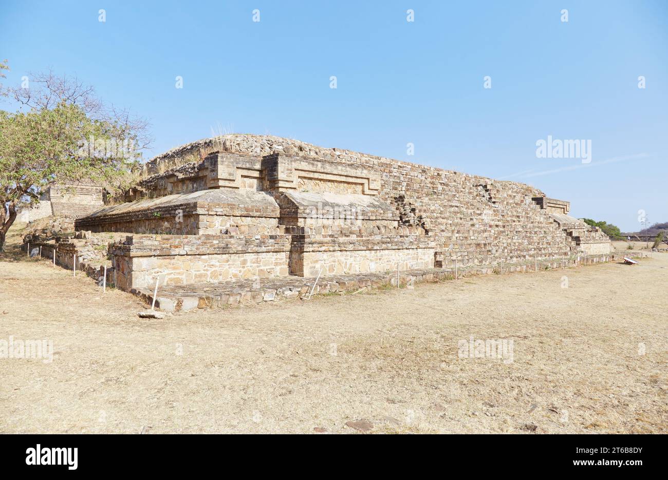 The stunning hilltop ruins of Monte Alban, the former Zapotec capital ...