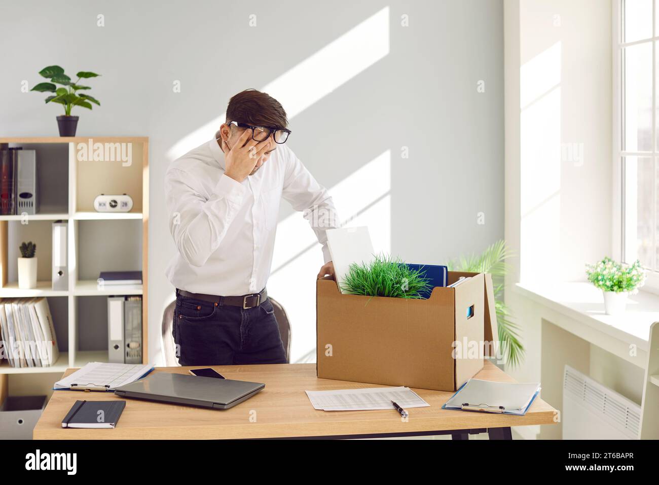 Office packing supplies hi-res stock photography and images - Alamy