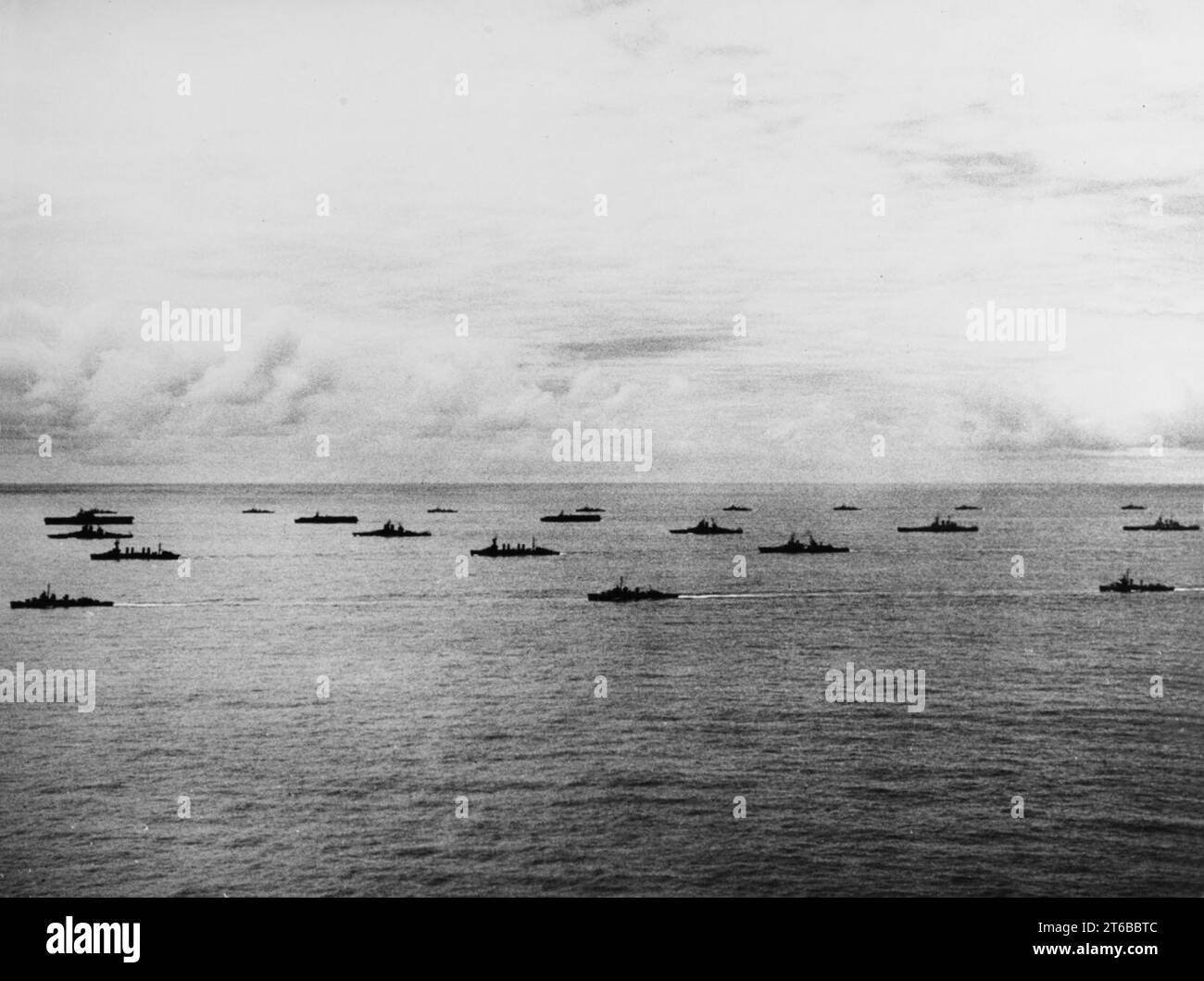 US Pacific Fleet ships steam toward the Panama Canal in October 1945 ...